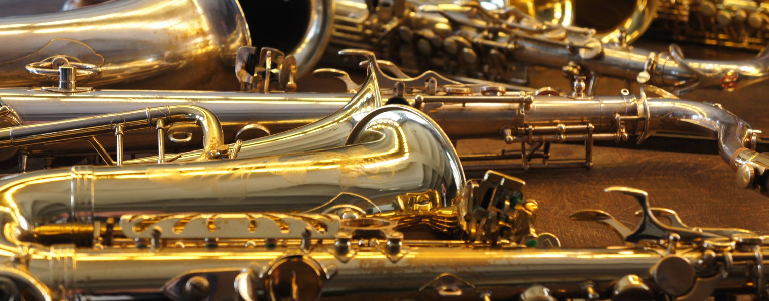 Саксофонист Андрей Буряков