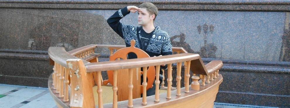 Стучебров покажет