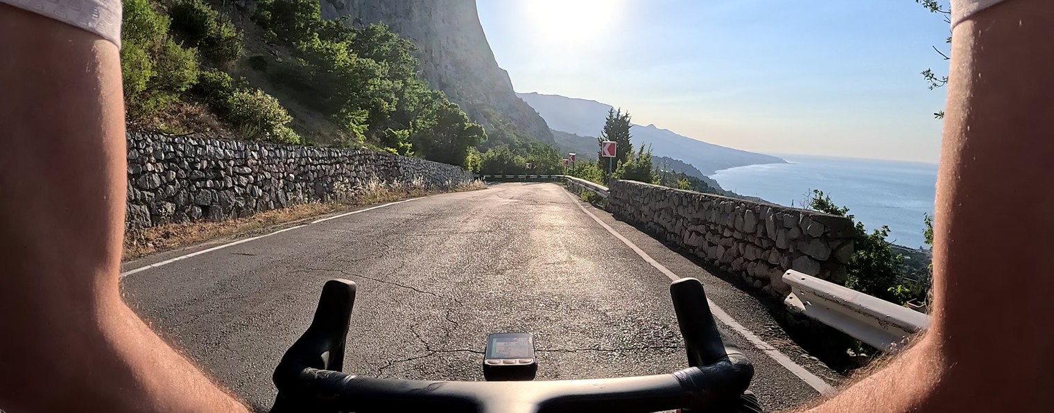 Александр Евтушенко | За рулём велосипеда