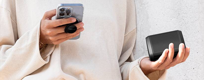 Twelve - поставщик дизайнерских подарков и мерча.