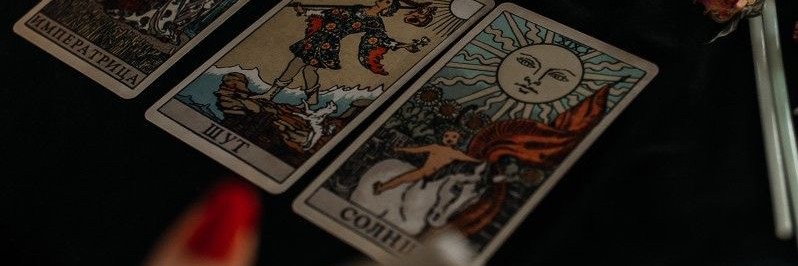 Астрологии и Таро с Юлей Пугачевой