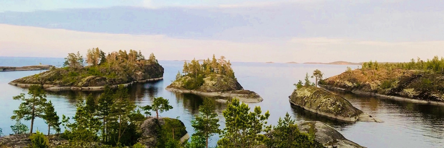 Экскурсии по Ладожским шхерам и о.Валаам