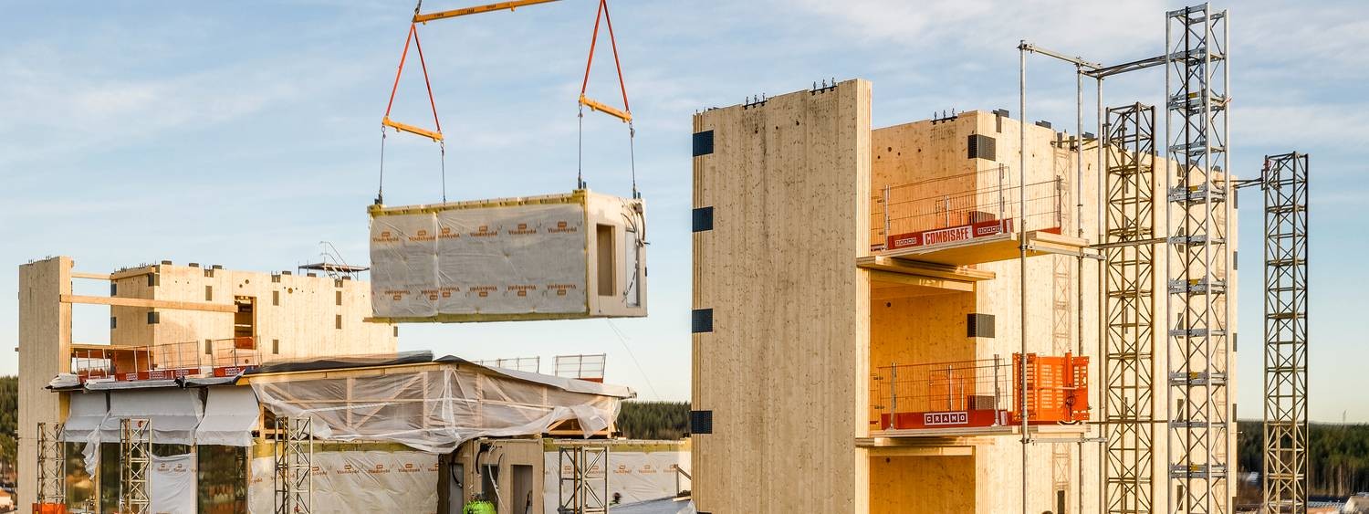 Конструкции из дерева и пластмасс