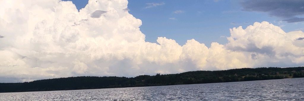 На рыбалке или около нее