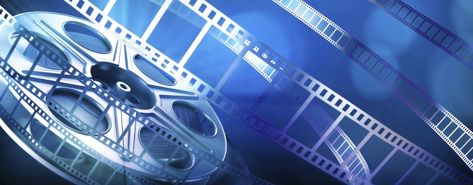 Пойдем в кино.