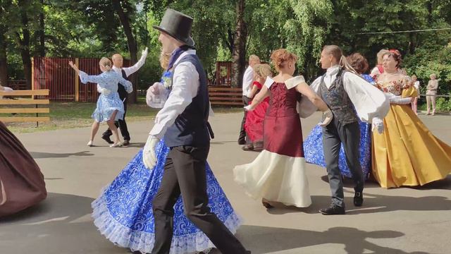 Мастер-класс по танцам (три танца)