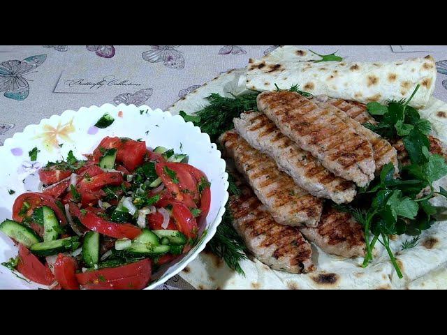 Люля кебаб из курицы на электро гриле.