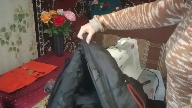 Ремонт одежды. Как скрыть дырку на видном месте, жилет.