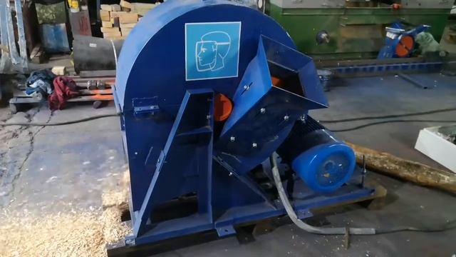 Дисковая-молотковая рубительная машина Вх800 (30 кВт 380 В).mp4