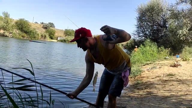 Рыбалка на поплавок на фестивале FISHDAY, взяли призовые места от спонсоров