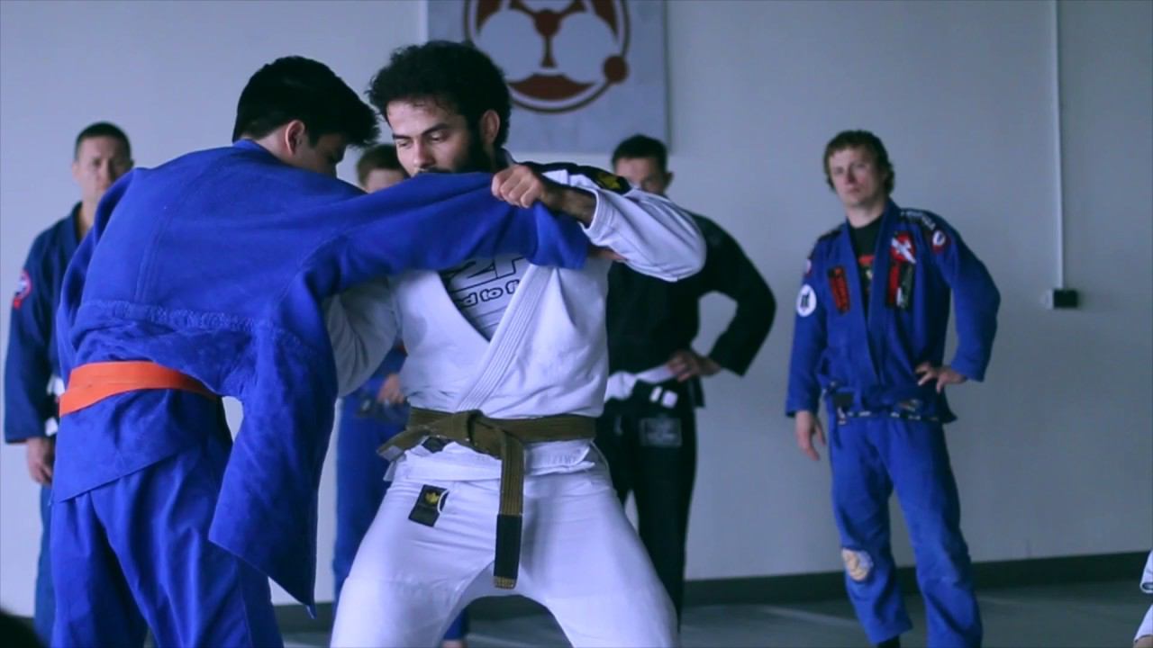 Борьба в стойке в Ronin Family! [тренер - Аюб Магомадов]