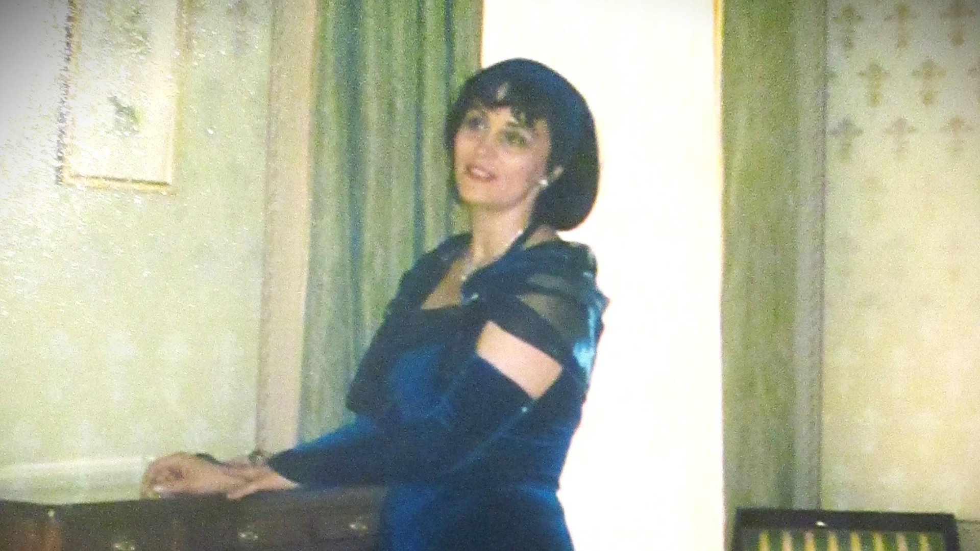 Николай Гумилёв: "НА ВЕНЕРЕ". Музыка, исполнение - Елены Артёменко, Запись: февраль, 2002 года.