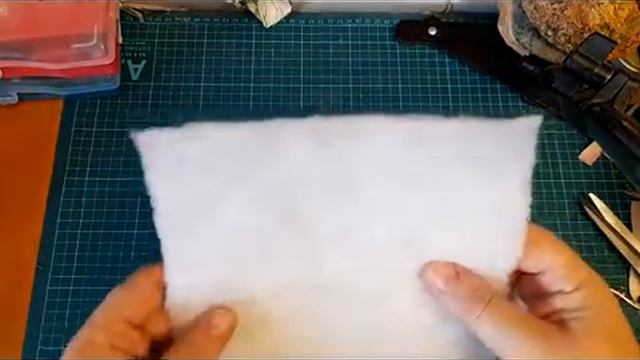 Одеяло _растрепыш_. ч. 3. Для чего маркер_ Вырезаю детали из синтепона и флизелина.