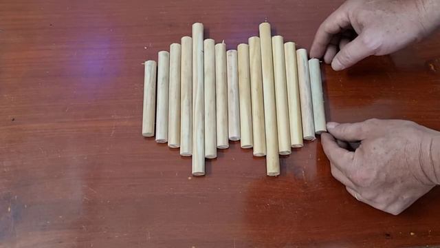 Удобная вешалка своими руками.