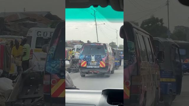 Захватывающая поездка на тук-туке в Кении | Незабываемые впечатления