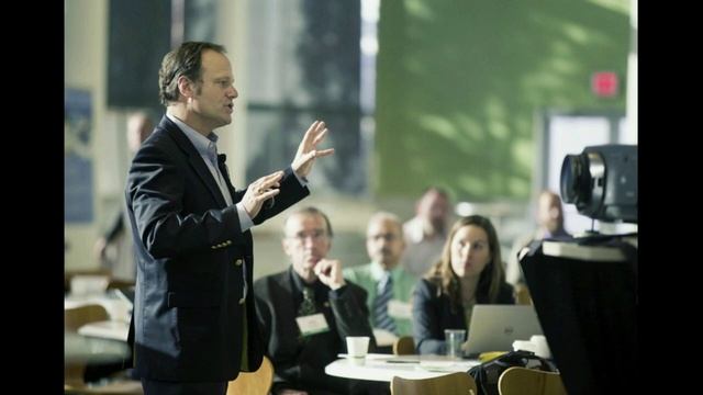 Евгений Долматовский. «Свежий ветер» (1983). Читает Ярослав Годованый