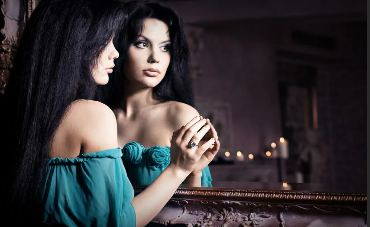 Любить иных — тяжелый крест. Борис Пастернак. Стихи о любви.