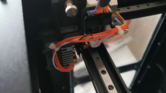 Небольшой тест Direct экструдера BMG на UNI 250