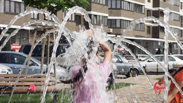 Фонтан в Краснодаре. Фонтан в жилом комплексе Победа. Fountain in the residential complex Pobeda.