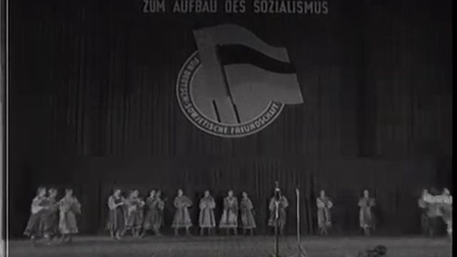 Неделя германо-советской дружбы в ГДР  // Ансамбль "Берёзка // архив