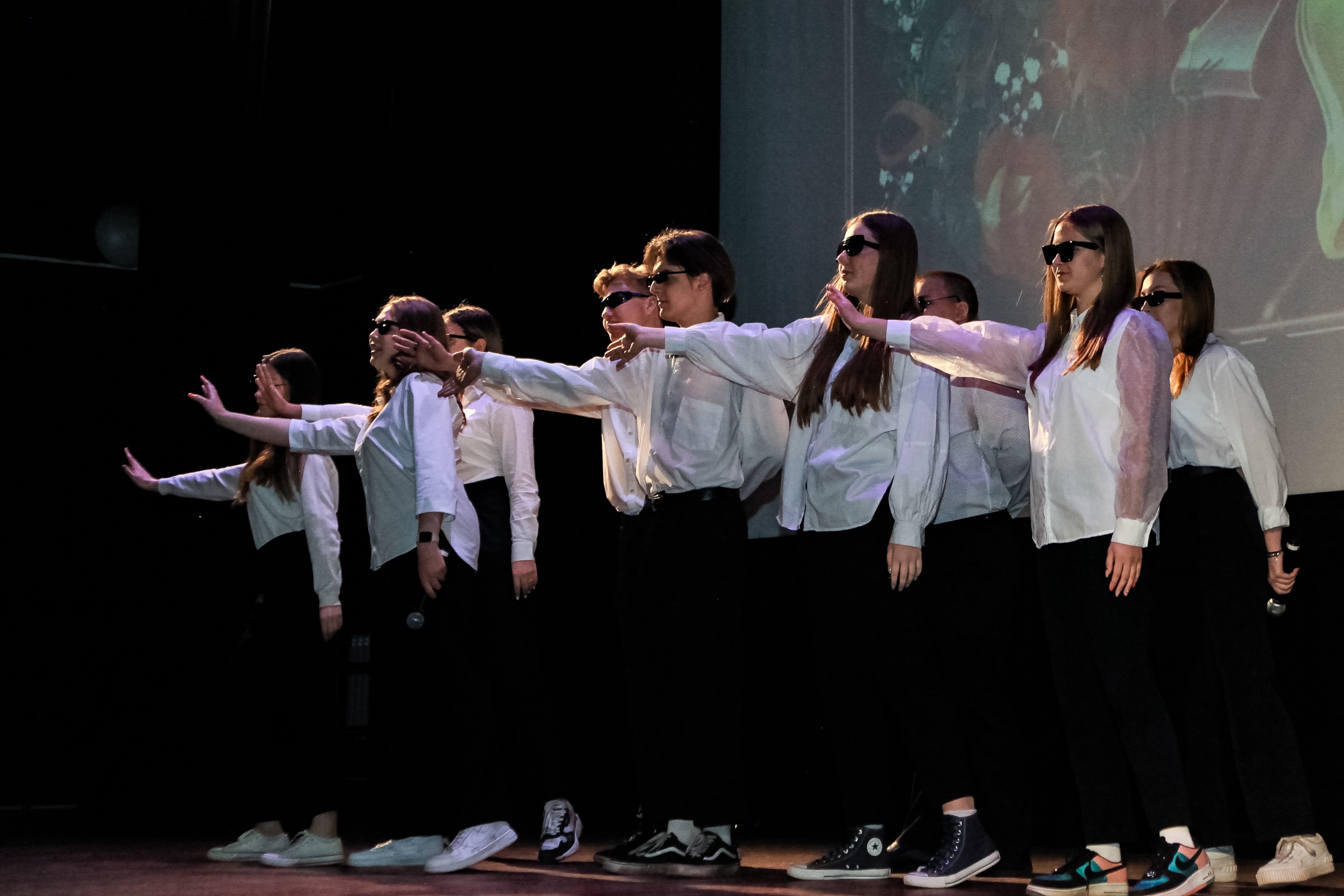 Последний звонок 2022. Выступление 10 класса