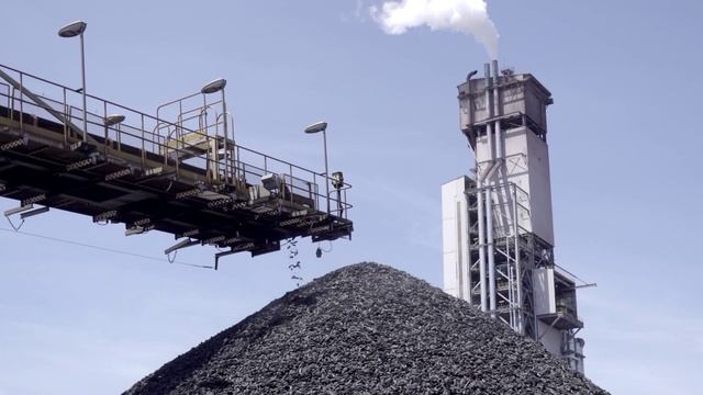 Студенты из Африки прошли по промышленным маршрутам Лебединского ГОКа и ОЭМК