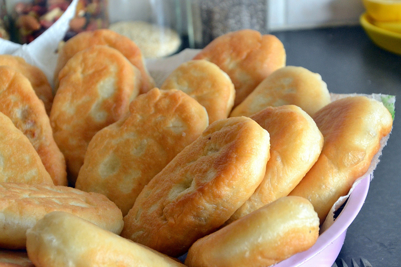 ПИРОЖКИ С КАРТОШКОЙ И ПЕЧЕНЬЮ.