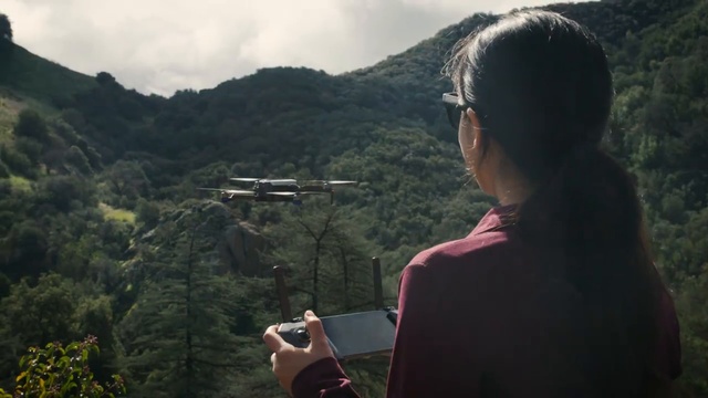 Квадрокоптер, ZEROTECH HESPER, Selfie, 4 к, FPV с 1080 P HD, gps, Дистанция 500 м, 18 минут работы, 