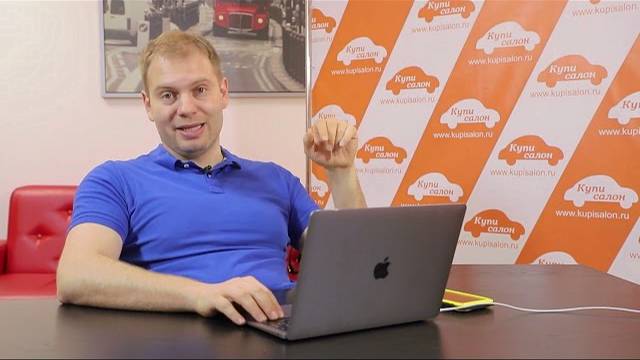 Audi Q7 - перетянули потолок в алькантару, торпедо и верха дверей в натуральную кожу [2022]