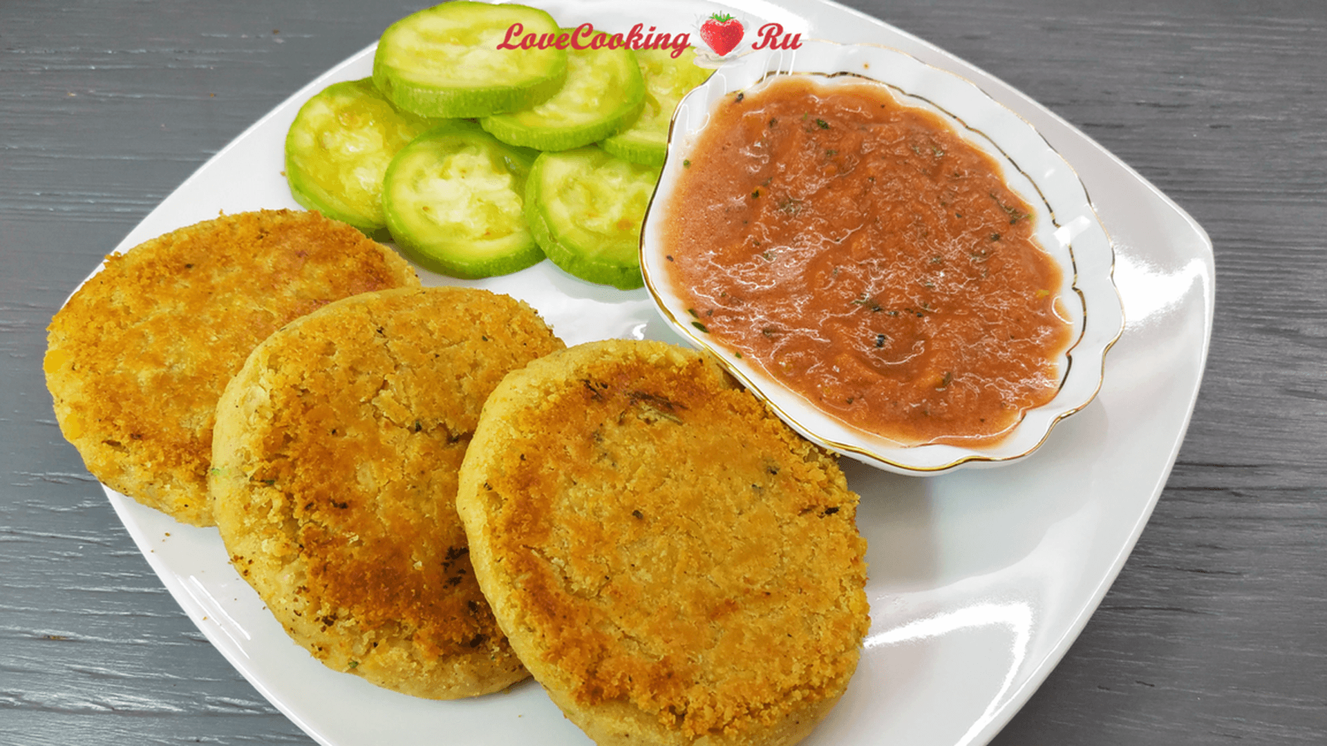 Котлеты из нута и фасоли с томатным соусом | Можно в пост