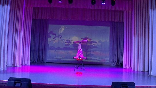 Антипод "Однажды в Китае" (ОБЩ ПЛАН)