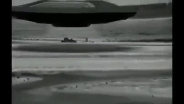 🛸 ♻️  В 1957 году в СССР был представлен первый экобезопасный магнитолёт.