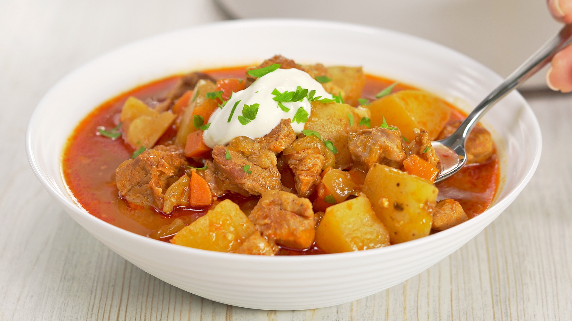 Настоящий восторг! Венгерский СУП-ГУЛЯШ ароматный, аппетитный, сытный! Рецепт от Всегда Вкусно!