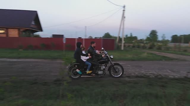 VID-009 МотоIkarus.mp4