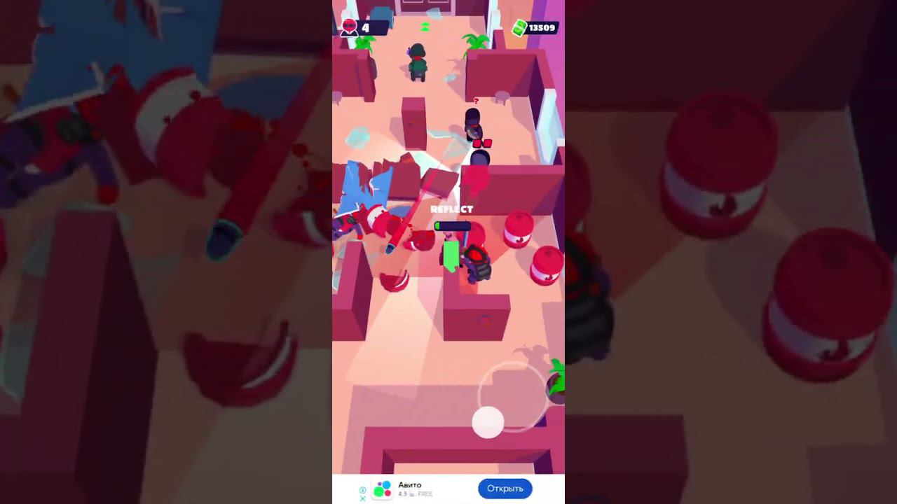 Мистер Бомбас играет в игру Stealth Master