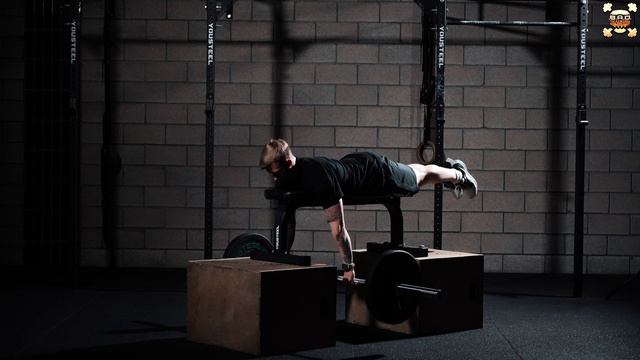 Тяга штанги на тумбах (возвышении)