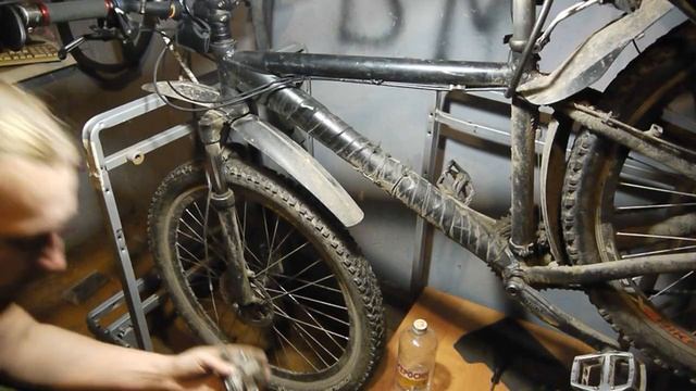 ВЕЛОСИПЕД СВОИМИ РУКАМИ . ДИСКОВЫЕ МЕХАНИЧЕСКИЕ ТОРМОЗА.ЗАМЕНА КОЛОДОК.mp4