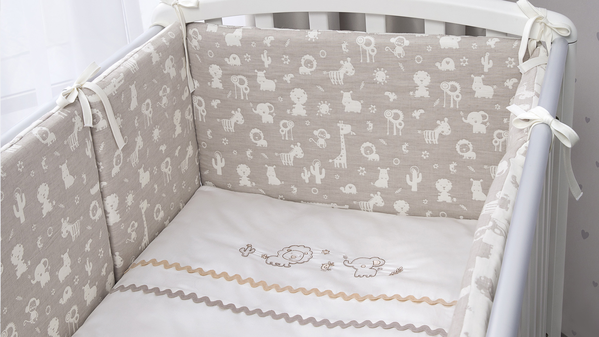 Комплект в кроватку Toys Зверюшки песочные. Детское постельное белье Perina.
