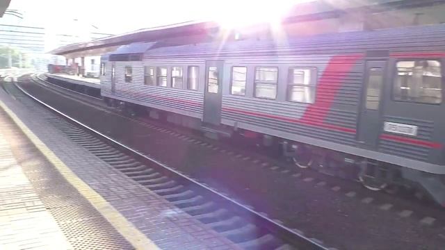 Автомотриса АЧ2-114 (ТЧЭ-2) следует резервом.