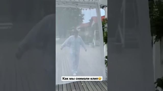 Весёлый бекстейдж со съёмок!