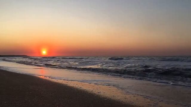 Морской прибой на закате • Шум волн на берегу Азовского моря