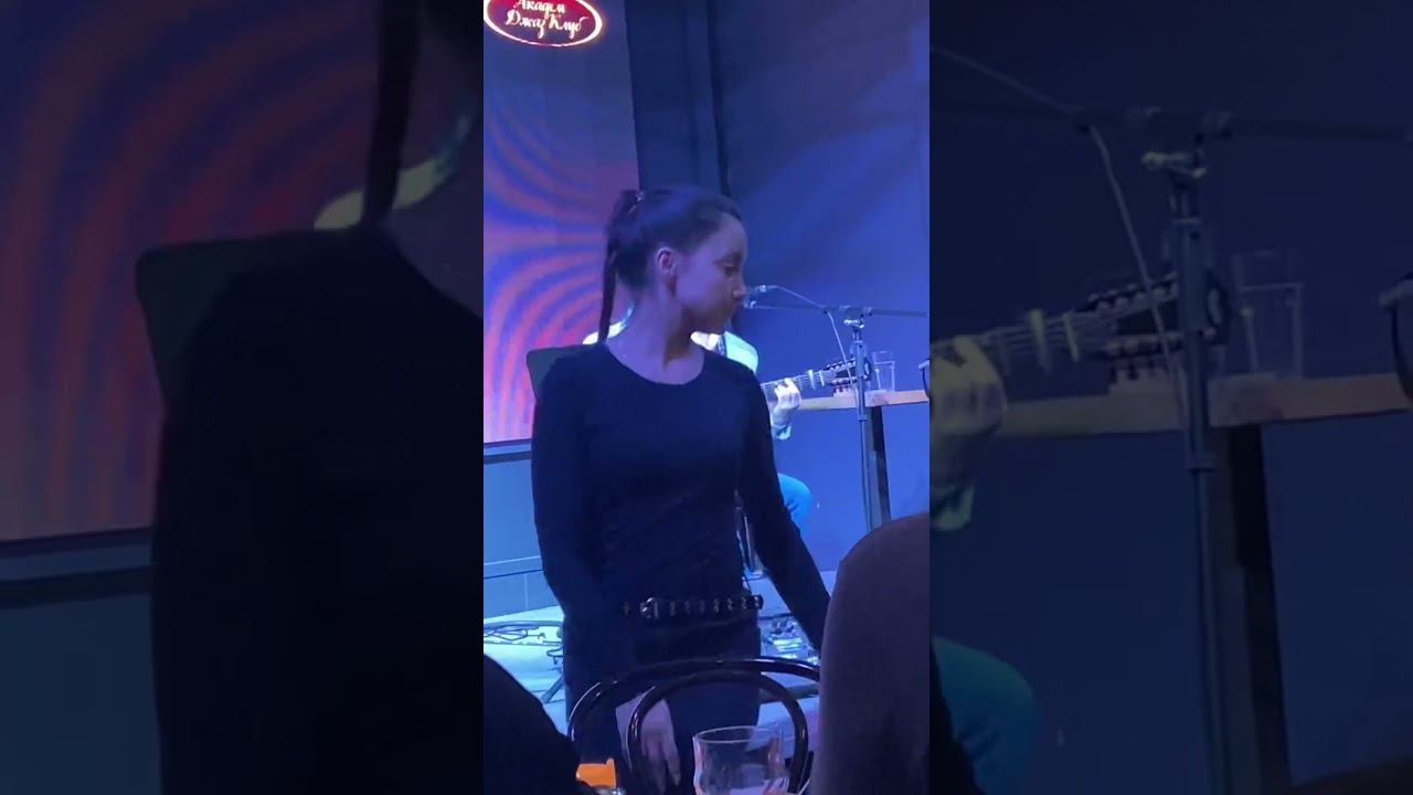 Виктор Третьяков «Кошка на окошке»  #виктортретьяков #третьяков #кошканаокошке