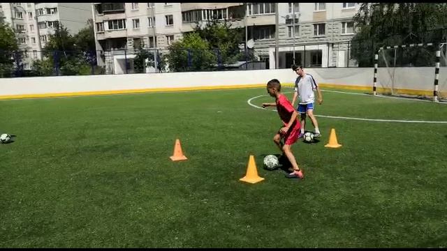 блок 2
ведение мяча
ведение мяча