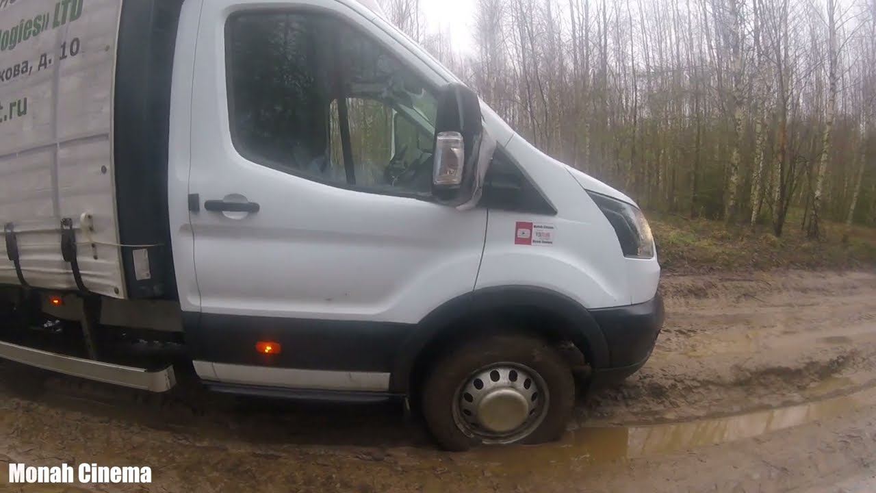 Застрял в деревне на грузовике  А выручили Александр и Иван вытащить Форд Транзит