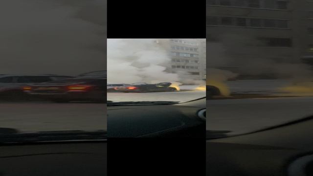 Прогрев движка машины в -30.