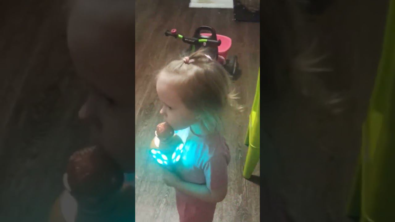 Такие видео не для широкой публики, но хочется показать родителям особят, что чудеса случаются)