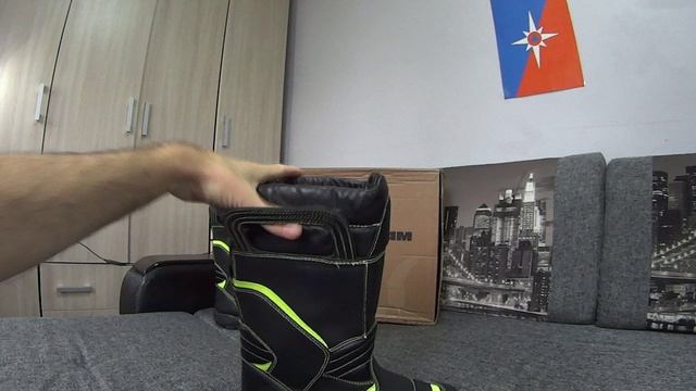 Обзор пожарных сапог от фирмы  Модерам.MP4