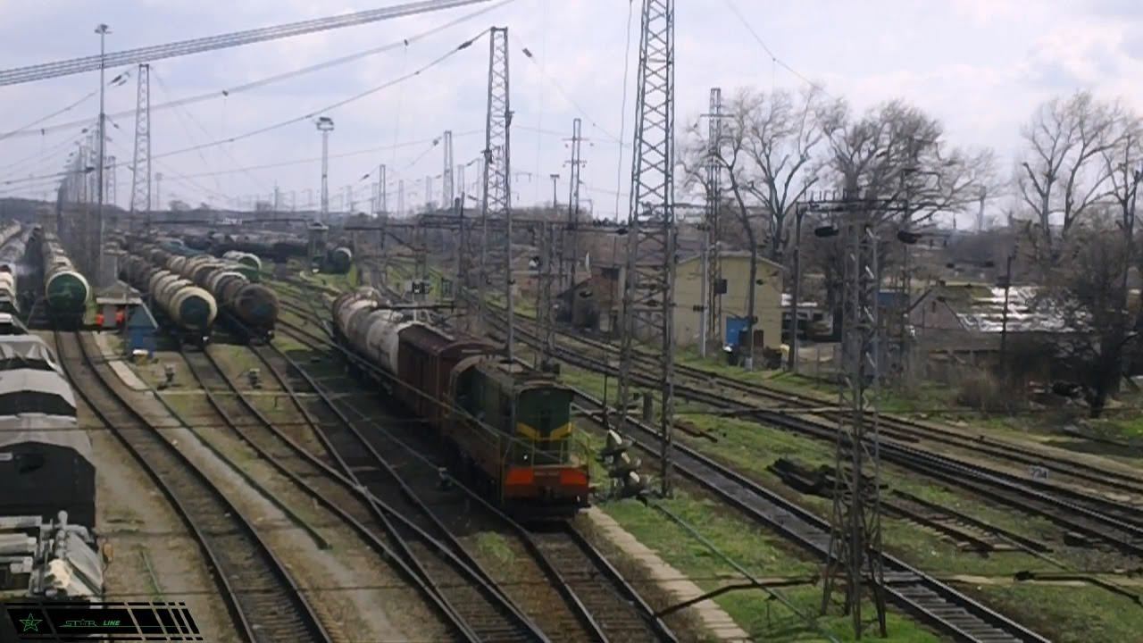 ЧМЭ3Т с грузовым составом