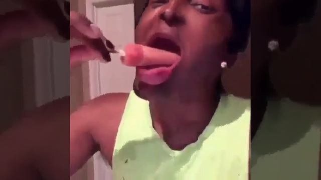 Хочешь конфетку?