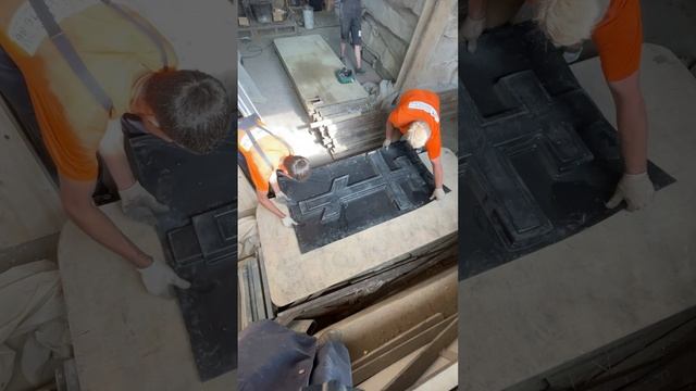 Прибыльное производство бетонных памятников по технологии «Мрамор из бетона»